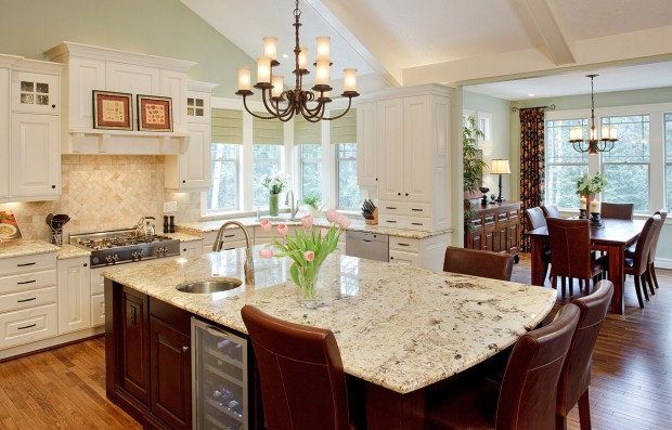 Custom Kitchen Delivers Functionality and Entertainment for a Cooking ...